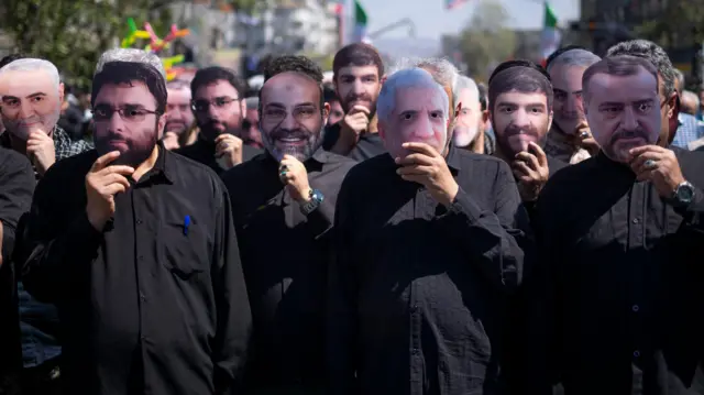 «آمریکا خود را برای حمله تلافی جویانه ایران به اسرائيل آماده می‌کند