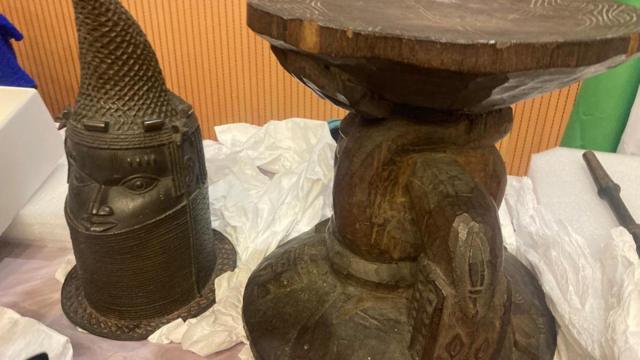 Benin Bronzes: Germany return artefacts wey dem bin loot back to ...