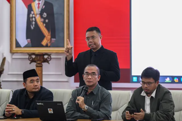 Pemilu 2024: Prabowo-Gibran menang dalam hitung cepat Pilres 2024, Anies dan Ganjar temukan ...
