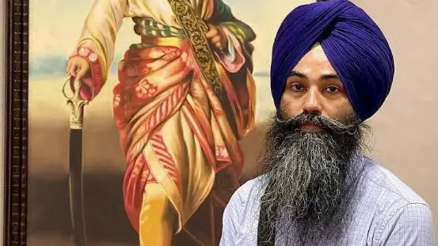 ਪਪਲਪ੍ਰੀਤ ਸਿੰਘ ਦੀ ਗਿਫ਼ਤਾਰੀ ਤੋਂ ਬਾਅਦ ਪਰਿਵਾਰ ਨੇ ਇਹ ਦਿੱਤਾ ਪ੍ਰਤੀਕਰਮ - BBC ...