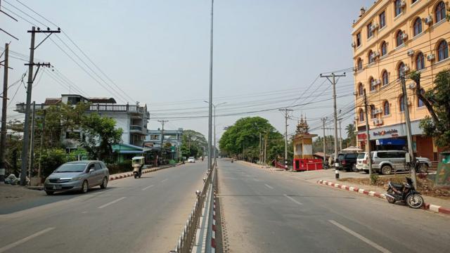 ဗန်းမော်ကို အဝင်ထွက်ပိတ်ထားလို့ ကုန်စျေးနှုန်းတွေ အဆမတန်တက် Bbc News မြန်မာ