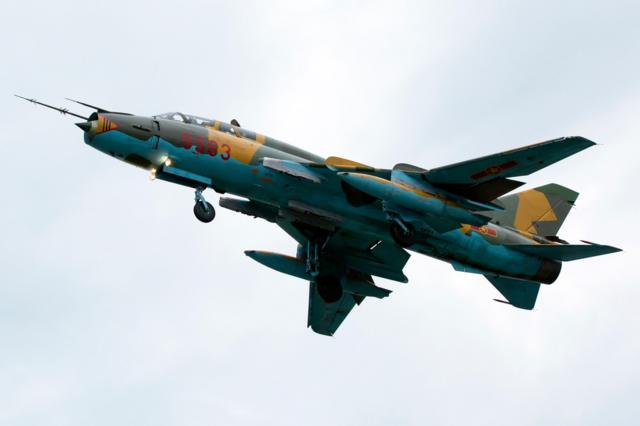 Máy bay Su-22 rơi đặt dấu hỏi về năng lực phòng không của Việt Nam - BBC News Tiếng Việt