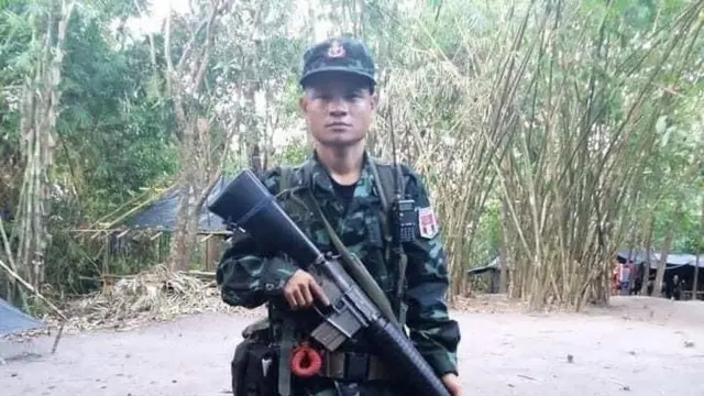 KNU တပ်မဟာ ၄ နယ်မြေထဲ ဘာတွေ ဖြစ်နေတာလဲ - BBC News မြန်မာ