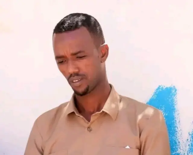Caabduwaaq oo lagu qisaasay ninkii dilay weriye Cabdikariin Axmed Bulxan - BBC News Somali