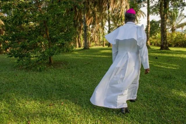 Kwa nini kanisa la Kiafrika linapinga Vatican kuhusu suala la mapenzi ...