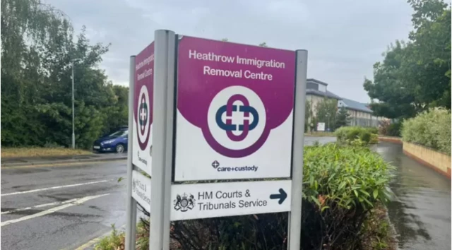 UK deportation: 11 Nigerians, eight Ghanaians land Africa afta UK ...