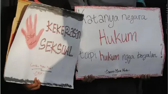 Bersiul, menggoda, dan menatap adalah kekerasan seksual: Peraturan K﻿ementerian Agama 'akan ...