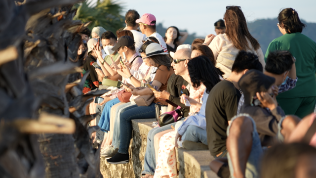 ทัวร์จีน : “ทัวร์ศูนย์เหรียญ” จะกลับมาภูเก็ตไหม หลังจีนเปิดประเทศ - BBC ...