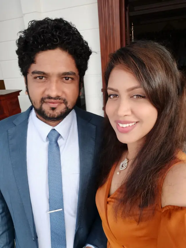 වෛද්‍ය ප්‍රියා සම්මානි: ජීවිත රැකගන්න TikTok කරන ශ්‍රී ලංකාවේ වෛද්‍යවරිය - BBC News සිංහල