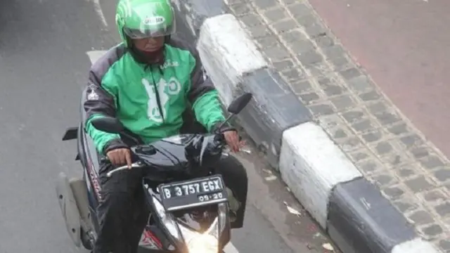 Pengemudi ojek online sehari dapat Rp10.000 bahkan nol rupiah - Kemnaker susun regulasi yang ...
