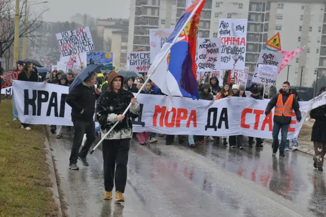 Buran dan u Srbiji: Blokade, obustava rada, protest i u Jagodini uoči ...