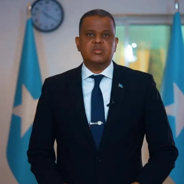 Maxaa ka dhacay gudaha safaaradda Soomaaliya ee Suudaan? - BBC News Somali