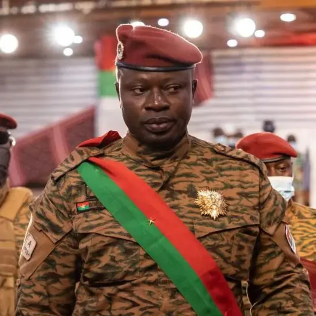 Les autorités burkinabè annoncent avoir déjoué un complot de destabilisation du pays - BBC News ...