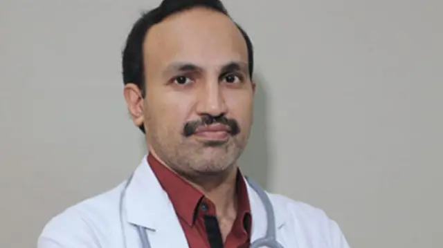 குழந்தைகள் கையில் செல்போன் கொடுத்து அமைதிப்படுத்துவது சரியா? - BBC News ...