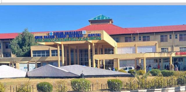 Sidee ayay ku dhacday in aabbahan Soomaaliyeed maqas looga dhex tago ...