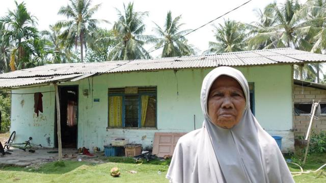 Rempang: ‘The Power of Emak-emak’ melawan relokasi - ‘Kami tak ada ...