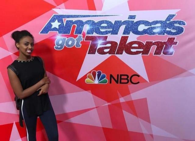 ‘እውነት ሰውነቷ አጥንት አለው?’ ተብላ የተደነቀችው የሰርከስ ባለሙያ ሰናይት - BBC News አማርኛ