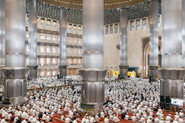 Waxa ay ku kala duwan yihiin soonka Muslimiinta iyo Masiixiyiinta oo ...