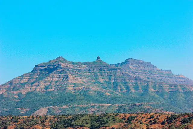 राजगड : शिवाजी महाराजांनी हा किल्ला मुघलांशी तह करतानाही सोडला नाही, पण ...