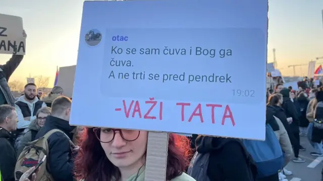 Završena studentska blokada mosta u Novom Sadu, Vučić kritikuje 'vašarsku atmosferu' - BBC News ...