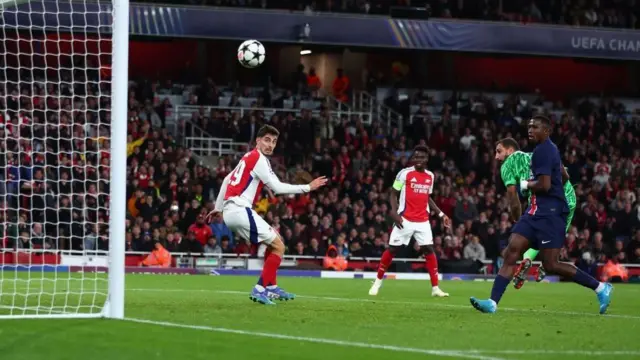 Arsenal vs PSG: Saka, Havertz goals secure first victory for Gunners ...