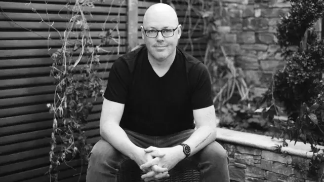 John Boyne: "Del Holocausto, más que los nazis, lo que me interesa es ...