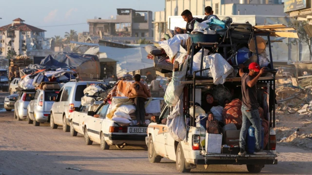 Israel-Gaza: Israel serang Rafah saat Hamas setujui gencatan senjata – Apa yang kami ketahui ...