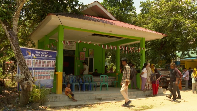 Rempang: ‘The Power of Emak-emak’ melawan relokasi - ‘Kami tak ada senjata, kami taruhan nyawa ...