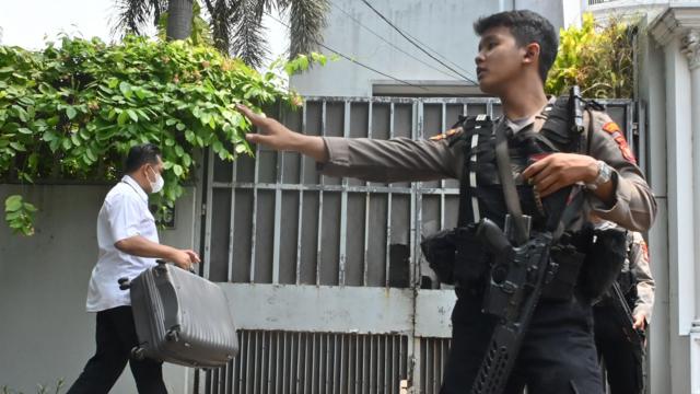 Alex Tirta mangkir pemeriksaan terkait rumah sewa Ketua KPK Firli Bahuri, bagaimana kronologi ...