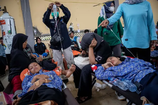 Keracunan MBG: Lebih dari 1.000 siswa di Bandung Barat diduga keracunan MBG – Apa fakta yang ...