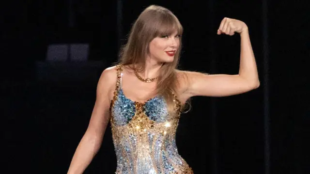 Taylor Swift recupera la propiedad de sus primeros 6 discos - BBC News ...