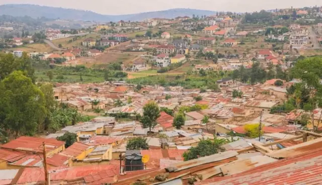 Rwanda – Kigali: Abimuwe i Nyarutarama nyuma y'imyaka 7 baburana ...