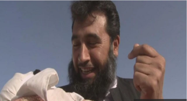 Nin 60 caruur ah dhalay oo raadinaya xaas afaraad iyo caruur dheeraad ...