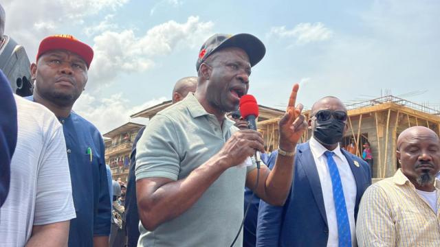 Onitsha building collapse: "Amaghị m na ụlọ anyị nọ n'ime ya na-ada ada ...