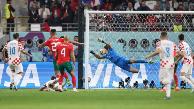 Croatia vs Morocco highlights : Croatia beat Morocco 2-1 to win third ...