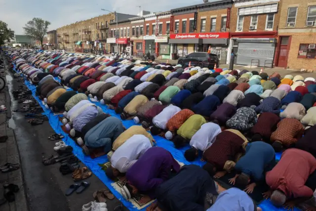 Babbar Sallah: Bayanan da kuke son sani dangane da layya - BBC News Hausa