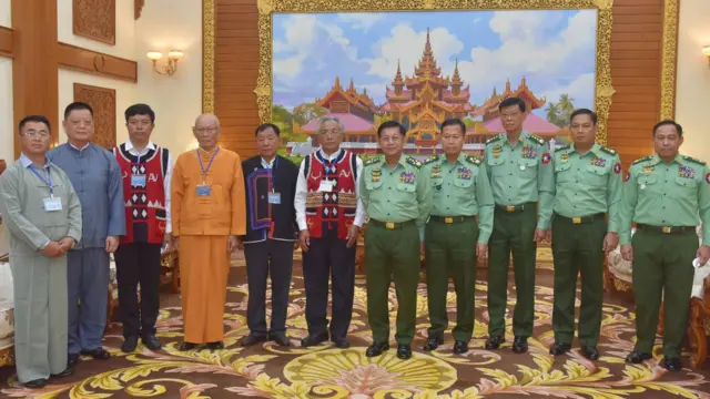 ဖွဲ့စည်းပုံပြင်ဖို့နဲ့ ရွေးကောက်ပွဲကျင်းပတာက အဖြေမဟုတ်ဘူးလို့ ABSDF ပြော - BBC News မြန်မာ