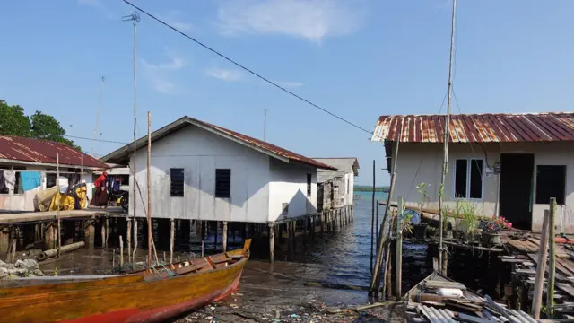 Rempang: ‘The Power of Emak-emak’ melawan relokasi - ‘Kami tak ada senjata, kami taruhan nyawa ...