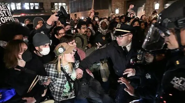 Zanga-zanga kan Gaza: 'Jami'armu na cin gajiyar kashe-kashen da ake yi ...