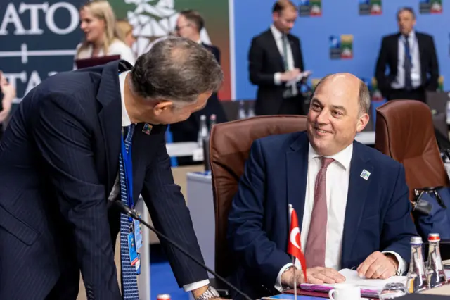 Бен Воллес міністр який допомагав Україні найбільше і закликав її
