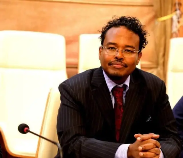 Maxay tahay sababta khadar Abdirahman Faroole loogu celiyay garoonka ...