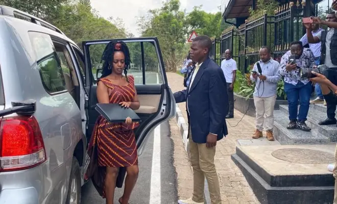 Rwanda: ‘Nzakomeza politike, nubwo bigoye’ – Diane Rwigara - BBC News ...