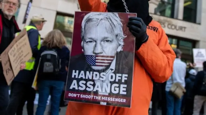 Бывший хакер ЦРУ, передавший секреты проекту WikiLeaks, получил 40 лет ...