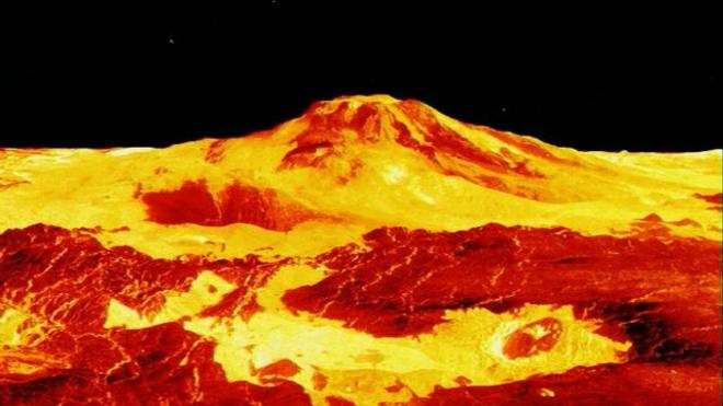 La deslumbrante historia de Ellen Ochoa, la primera hispana que viajó ...