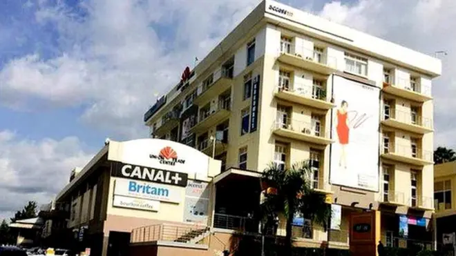 Umunyenganda Tribert Rujugiro, wari warahunze u Rwanda, yapfuye ku ...