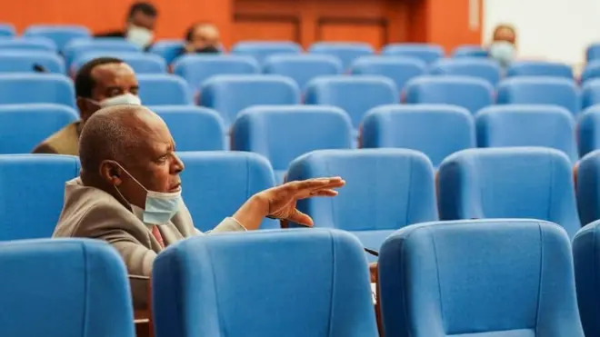 Waraqaan Prof. Mararaa Guddinaan dhiheessan maaliif mormiin mudate ...