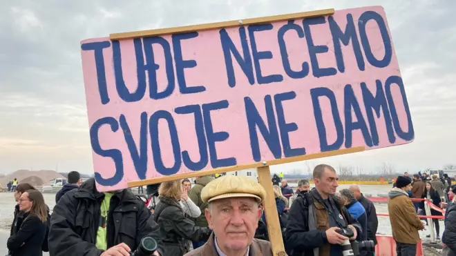 Srbija i protesti: Blokade autoputeva i mostova zbog usvojenih zakona ...