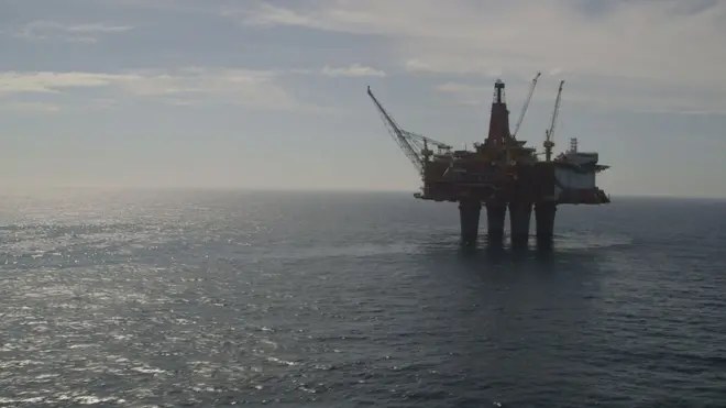 Suharto, suara dari Timur: antara 'diktator sukses' dan 'penindas kejam' - BBC News Indonesia