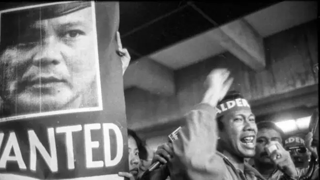 Kabinet Merah Putih Prabowo-Gibran tergemuk sejak Orde Baru hingga Reformasi - BBC News Indonesia