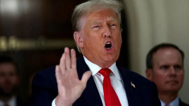 トランプ前大統領の「免責」、一部について認める 米連邦最高裁 Bbcニュース
